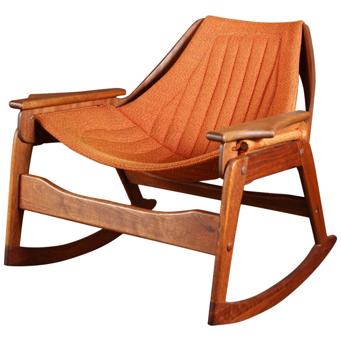 Rock Your Way to Comfort: Midcentury Chair