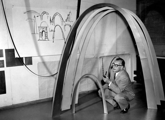 Eero Saarinen: Modern American Architect and Designer