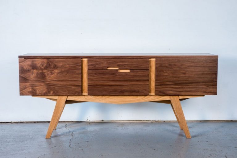 4 Credenza Styling Tips to Maximize Beauty and Utility