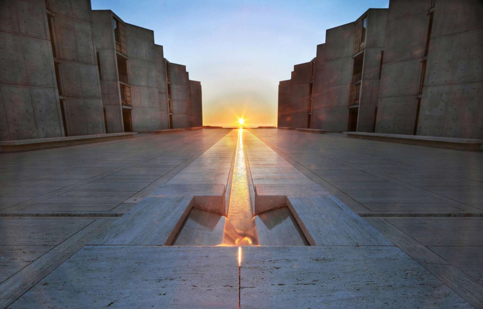 Throwback Thursday: Louis Kahn, The "Life Changing" Architect of Light