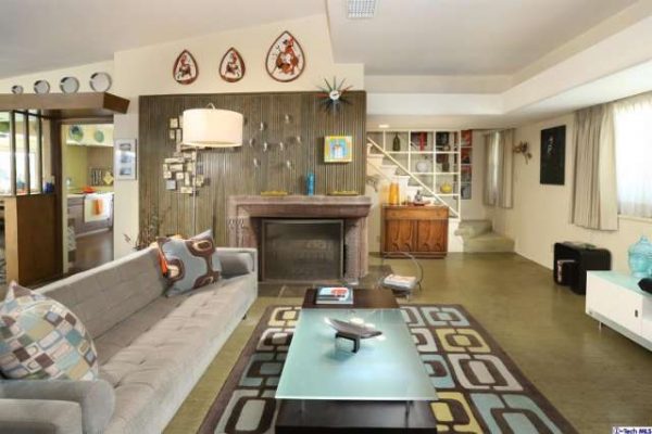 Preservation Corner: Own Your Own Piece of Preserved Googie Architecture