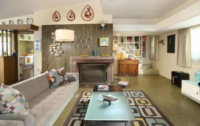 Preservation Corner: Own Your Own Piece of Preserved Googie Architecture