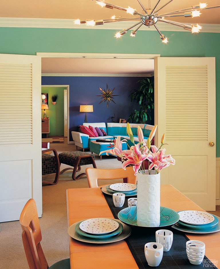 5 MCM Dining Rooms to Inspire You this Holiday Season - Atomic Ranch