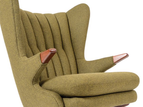 Self-Proclaimed Neutra "Geek" Goes All Out On His Raised Ranch