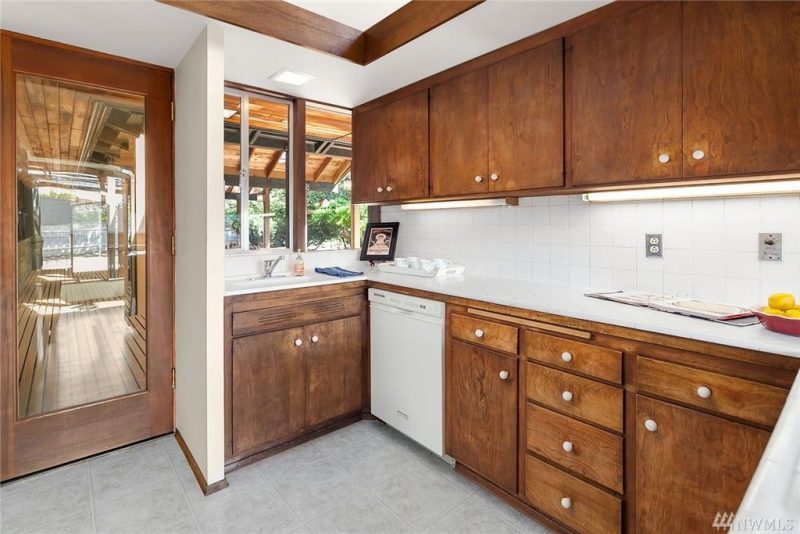 A Shockingly Well-Preserved Seattle Gem Is an Architectural Time Capsule