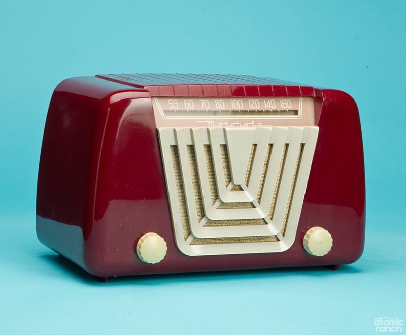 Motorola Madness: The Basics of Collecting Mid Century Radios