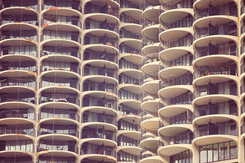 Marina City: Bertrand Goldberg's "Corncob Towers" of Chicago