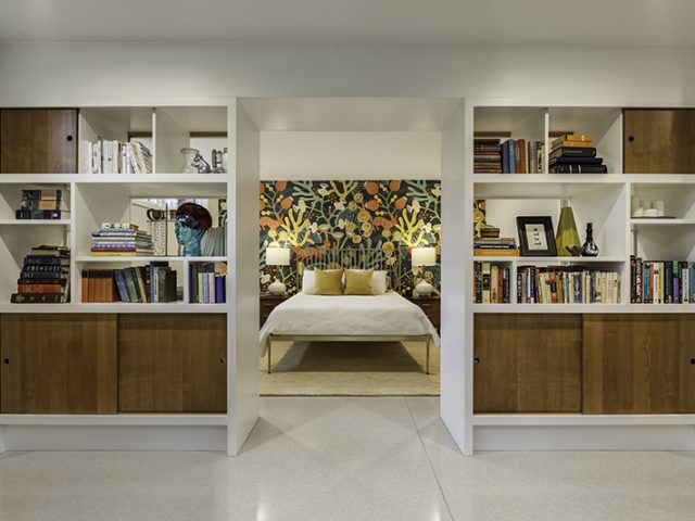 Case Study House #10: A Sloped Site Provides Design Inspiration ...