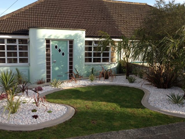 11 Truly Spectacular Mid Mod Front Yards - Atomic Ranch