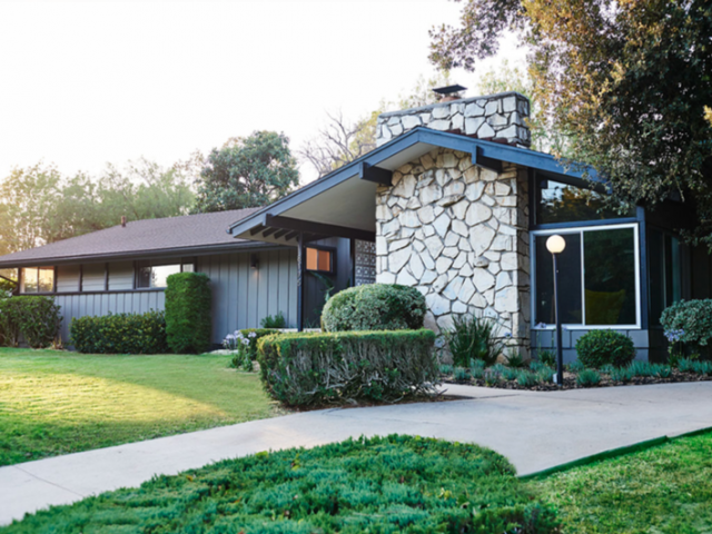 8 Stylish Mid Mod Backyards - Home