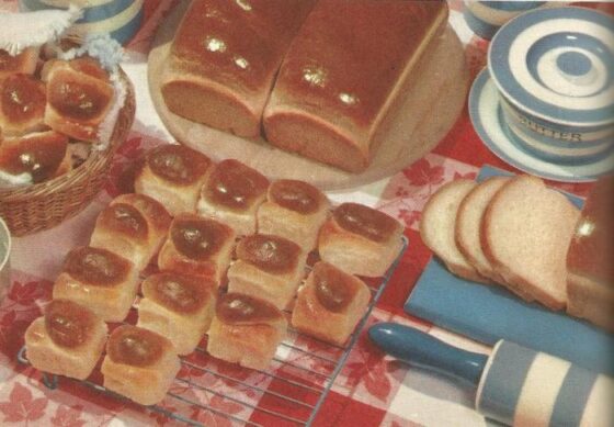 Delicious Vintage 1950s Recipes to Try at Home - Atomic Ranch