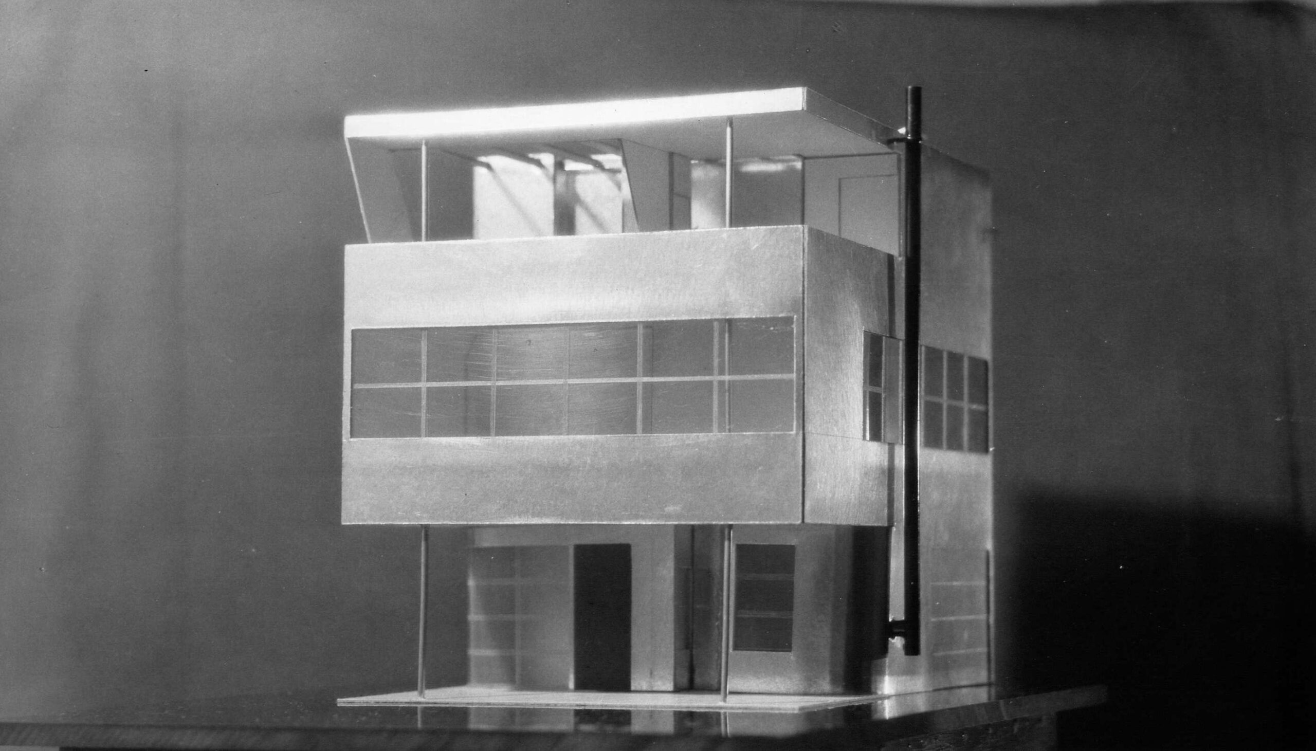 Albert Frey's Historic Aluminaire House Finds a New Home - Atomic Ranch