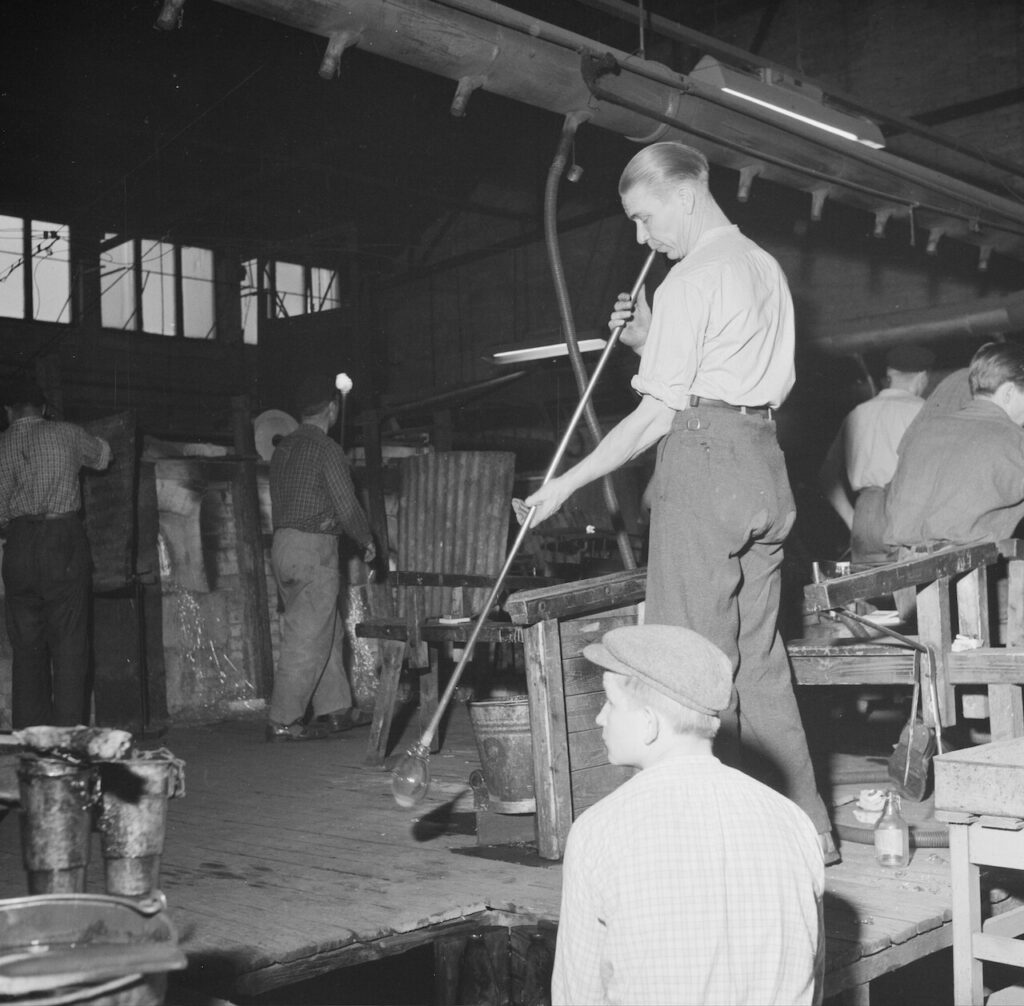 Shopping for Mid Century Glass - Atomic Ranch