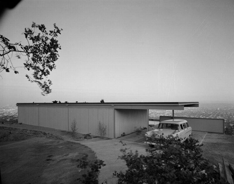 Modern Optimism Through Julius Shulman's Lens - Atomic Ranch