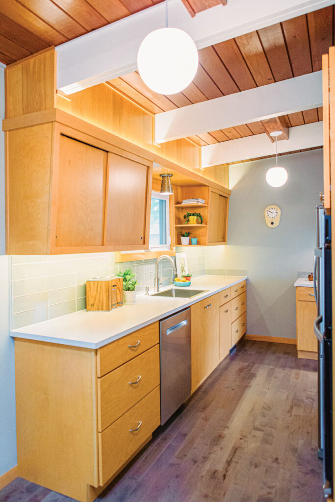 A Michigan Kitchen Gets Restored to its Mid Century Roots - Atomic Ranch