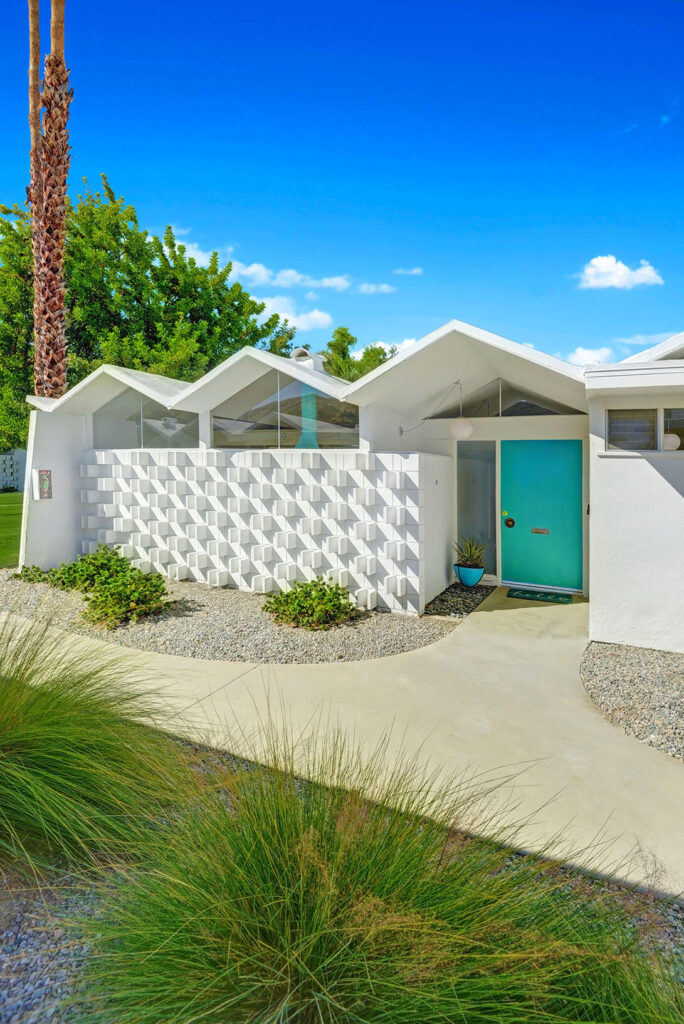 Modern Curb Appeal Ideas | MCM Curb Appeal - Atomic Ranch