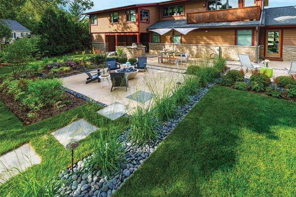 A Wisconsin Yard Gets a Dream Modern Makeover - Atomic Ranch