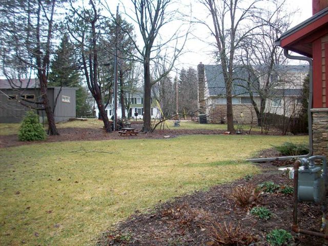 A Wisconsin Yard Gets a Dream Modern Makeover - Atomic Ranch