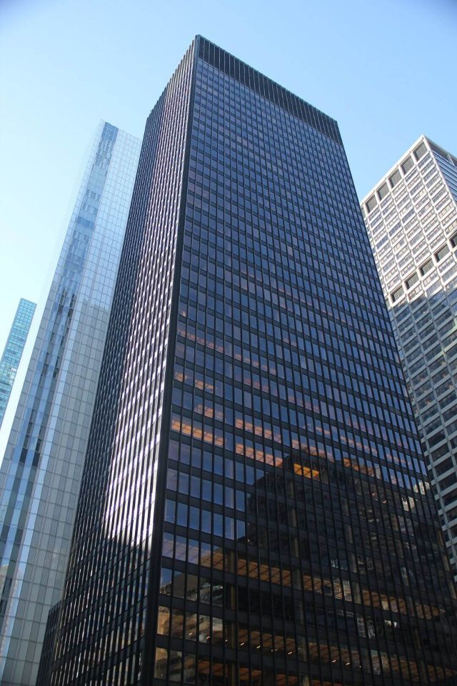 Take a Tour of Mies van der Rohe’s East Coast Buildings - Atomic Ranch