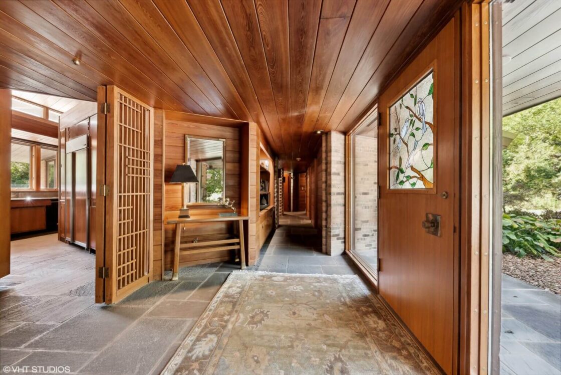 Incredible Illinois MCM Home "Enwilde" is for Sale—for Charity ...