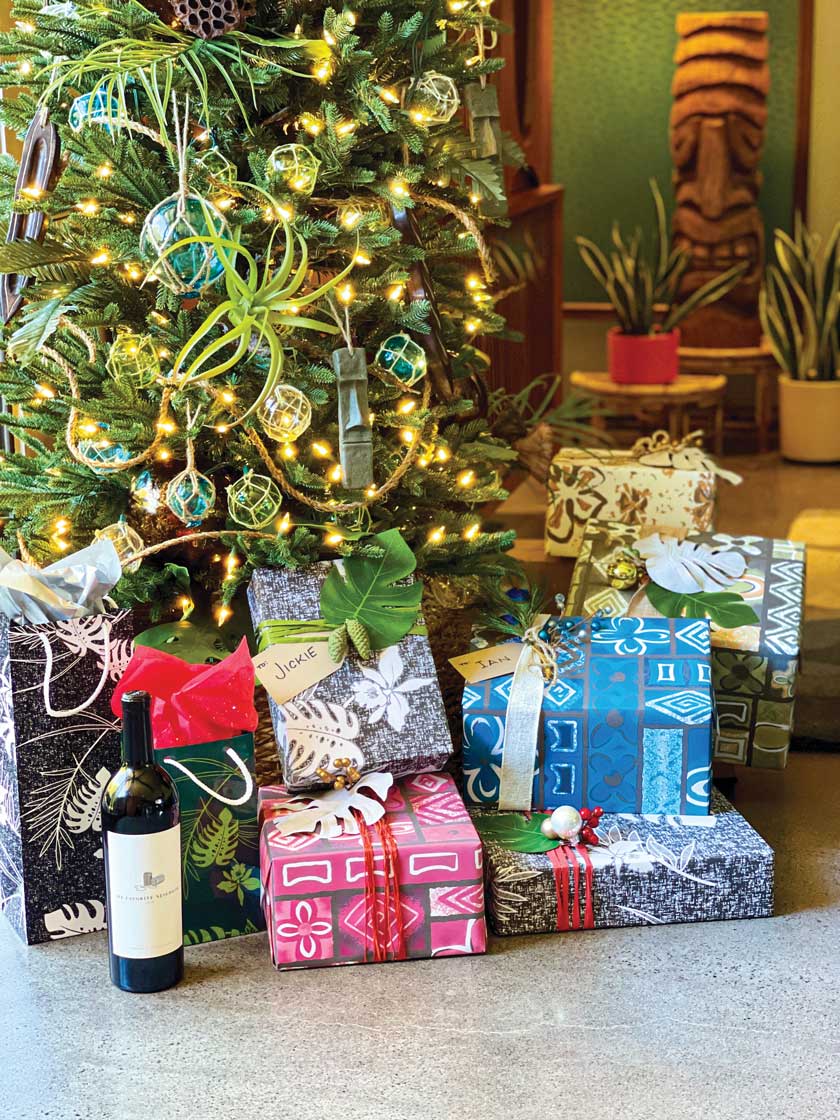 On Christmas Island: A Tropical Holiday Decor Twist - Atomic Ranch