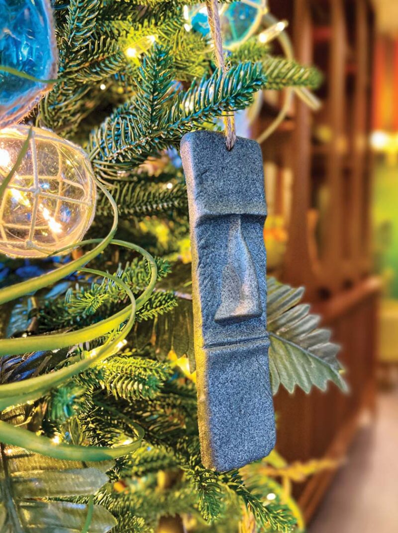 On Christmas Island: A Tropical Holiday Decor Twist - Atomic Ranch