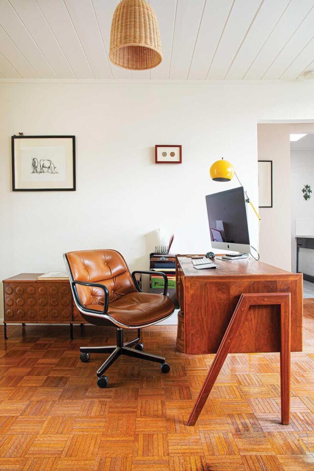 An Eichler Home Blended, Balanced and Bold - Atomic Ranch