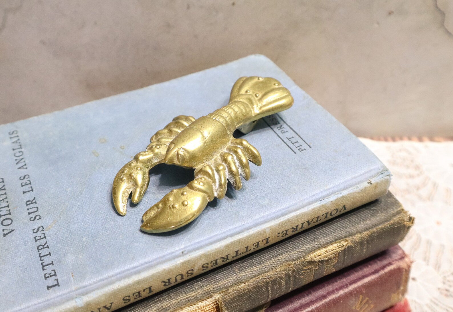 Mid Mod Gifts for the Home Bar - Atomic Ranch