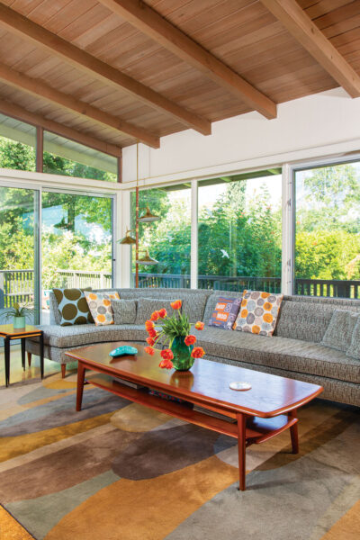 A 1960s MCM Home Goes from Bland to Bold! - Atomic Ranch
