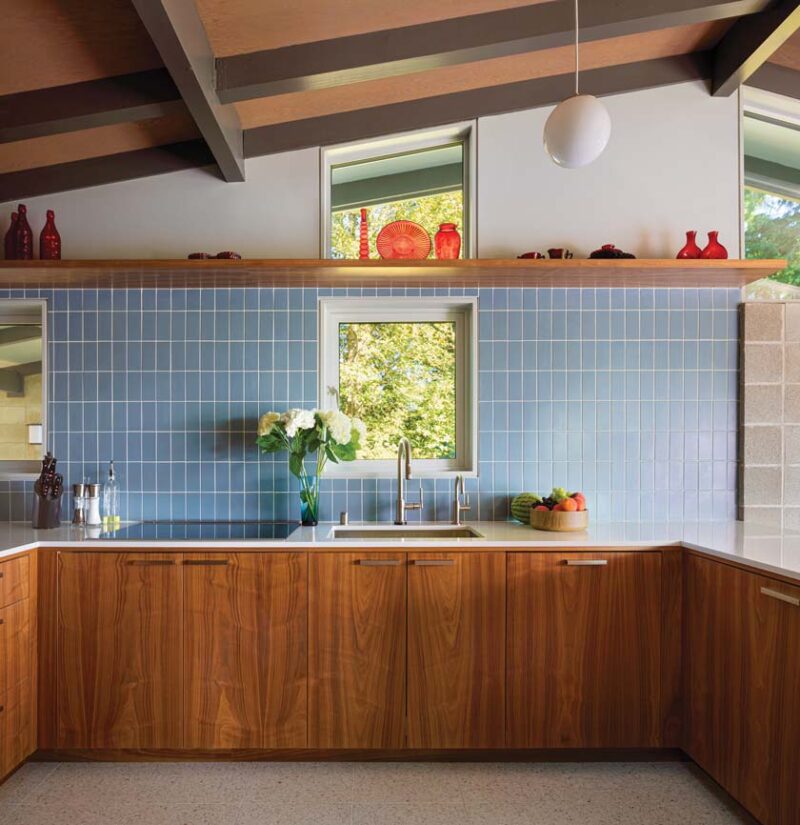 The Crowd Pleasing Pacific Northwest Modern Gem - Atomic Ranch