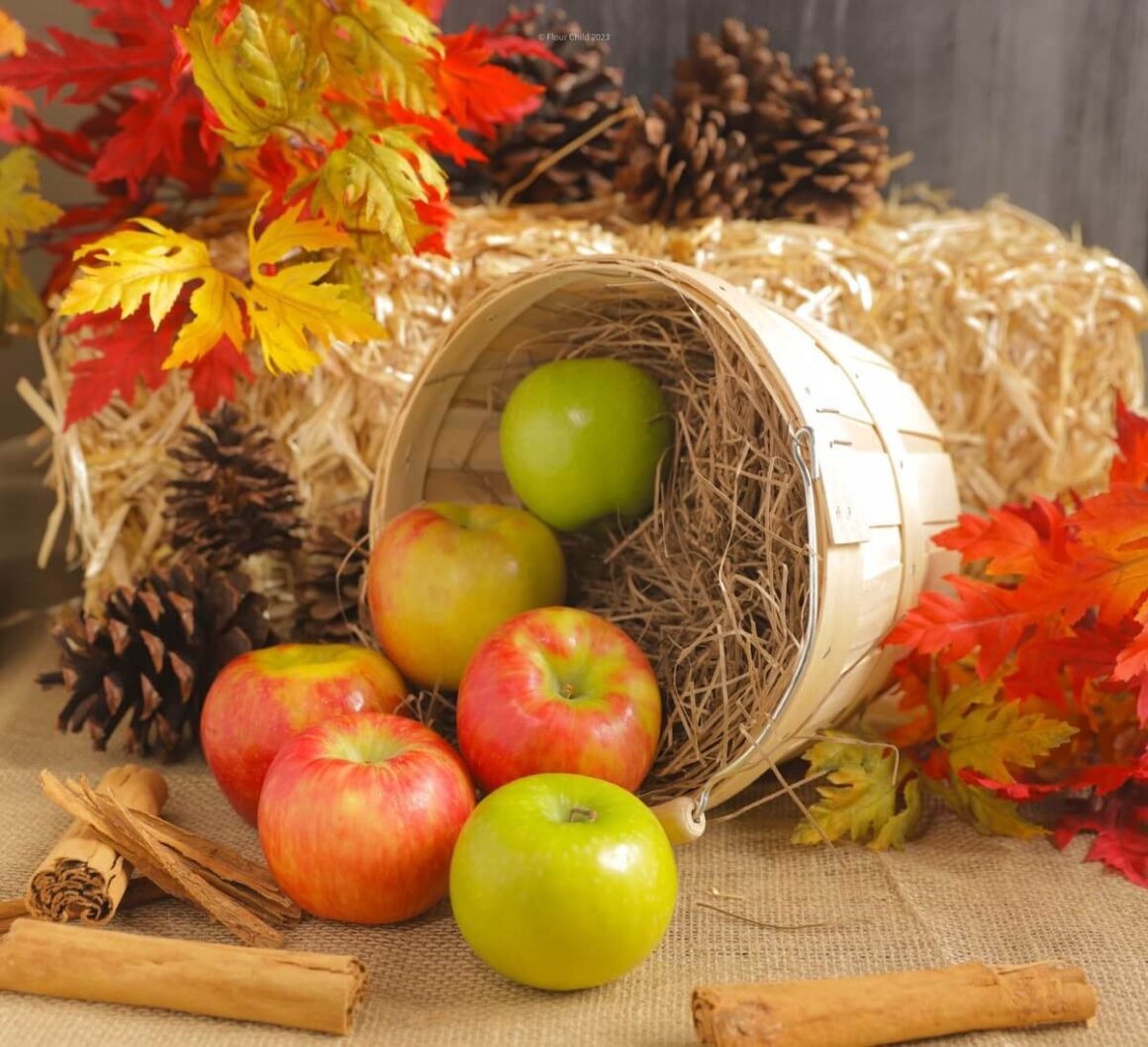 Fall for Mid Century Apple Recipes - Atomic Ranch