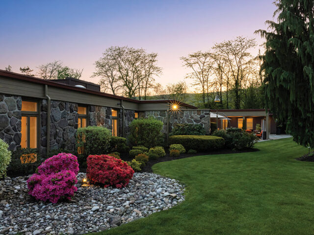 What is a Mid Century Rambler House? - Atomic Ranch