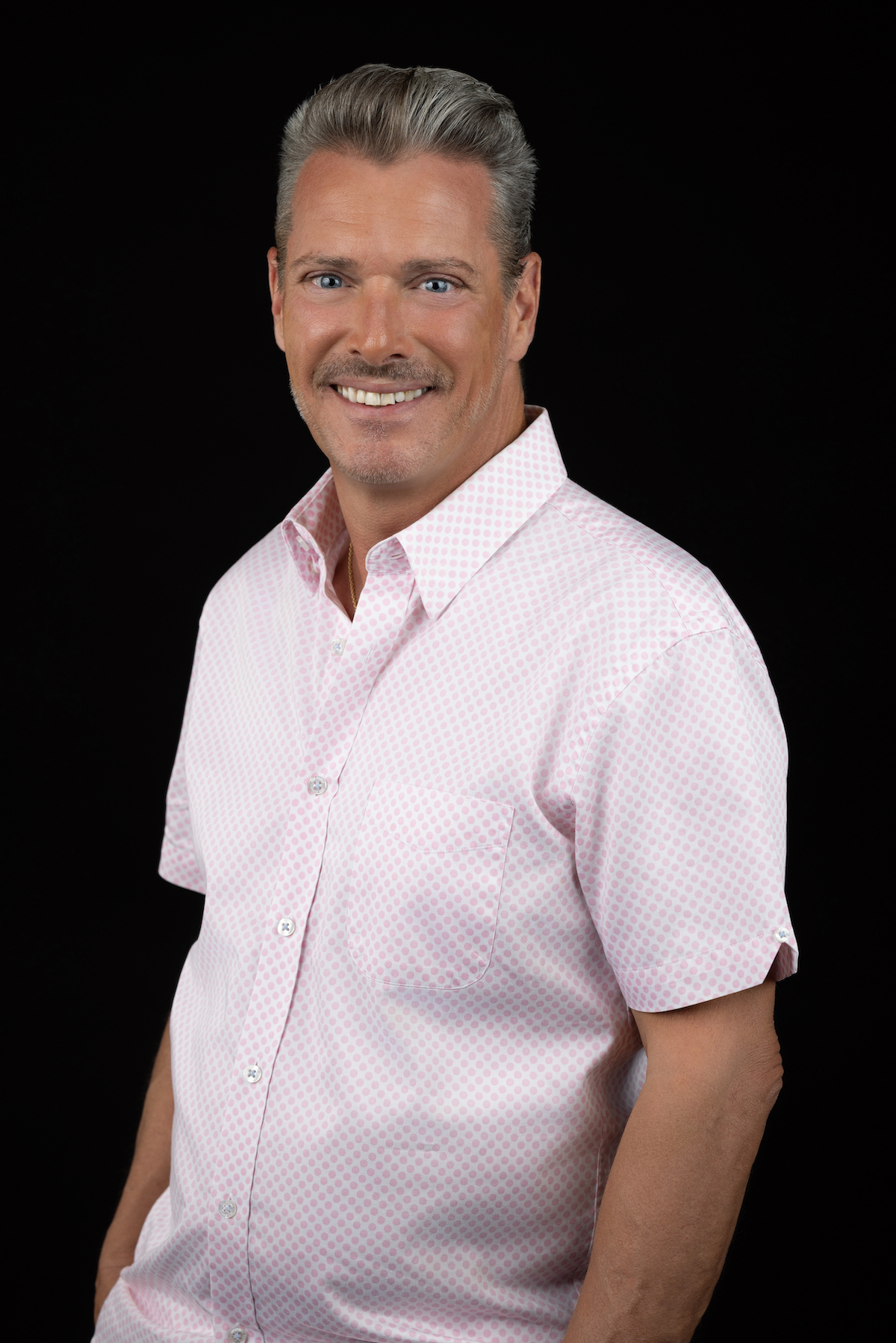 Get to Know Our Instagram Columnists - Atomic Ranch