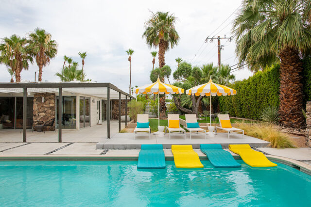 MCM Essentials for a Backyard Bash - Atomic Ranch