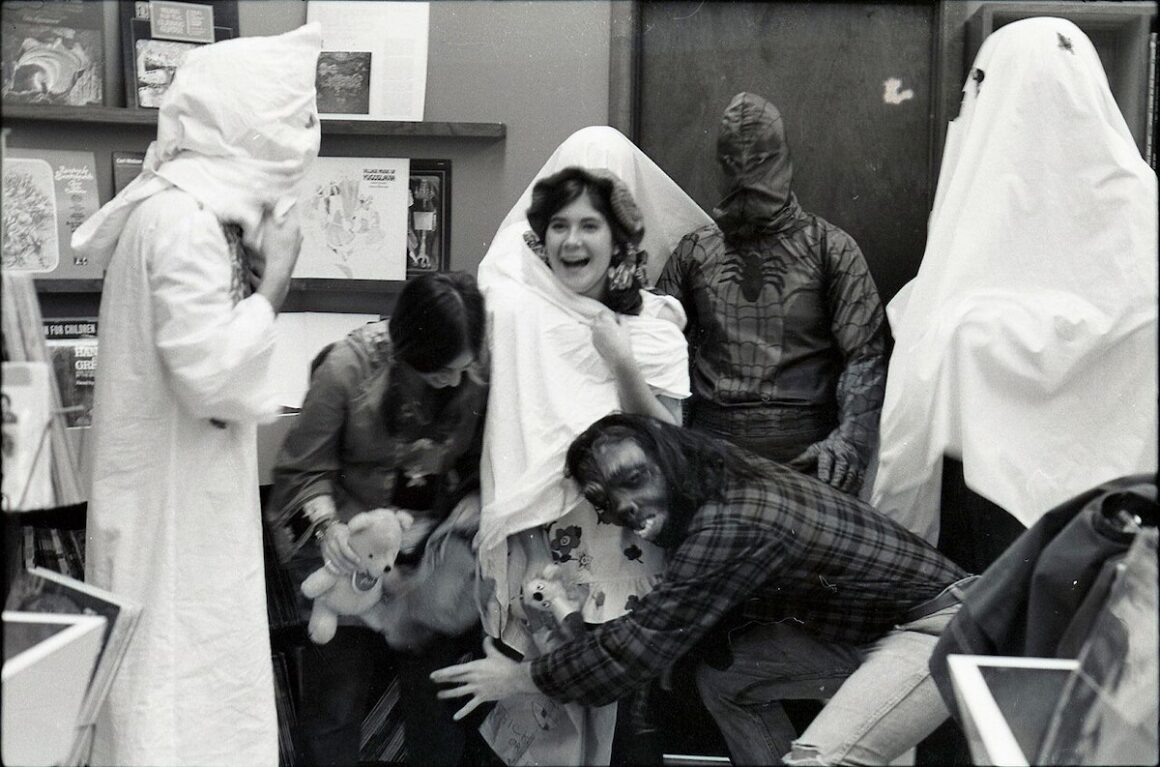 Mid Century Halloween Costume Ideas - Atomic Ranch