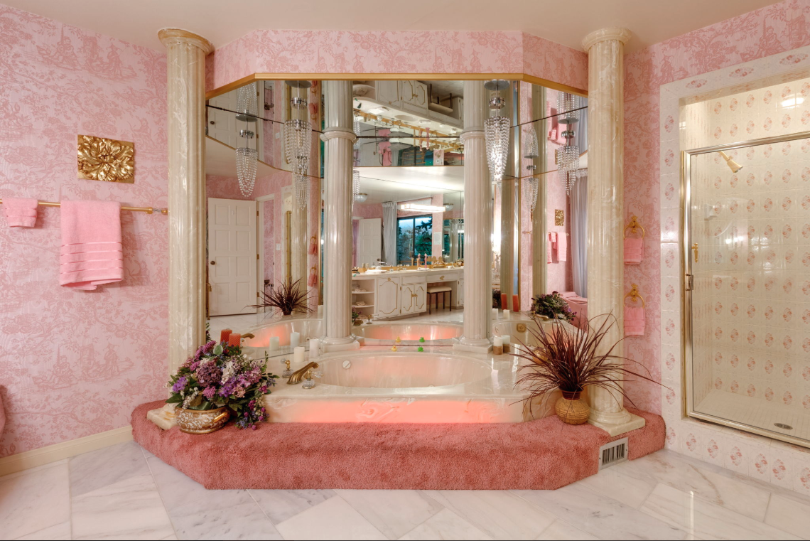 The Underground House in Las Vegas - Atomic Ranch